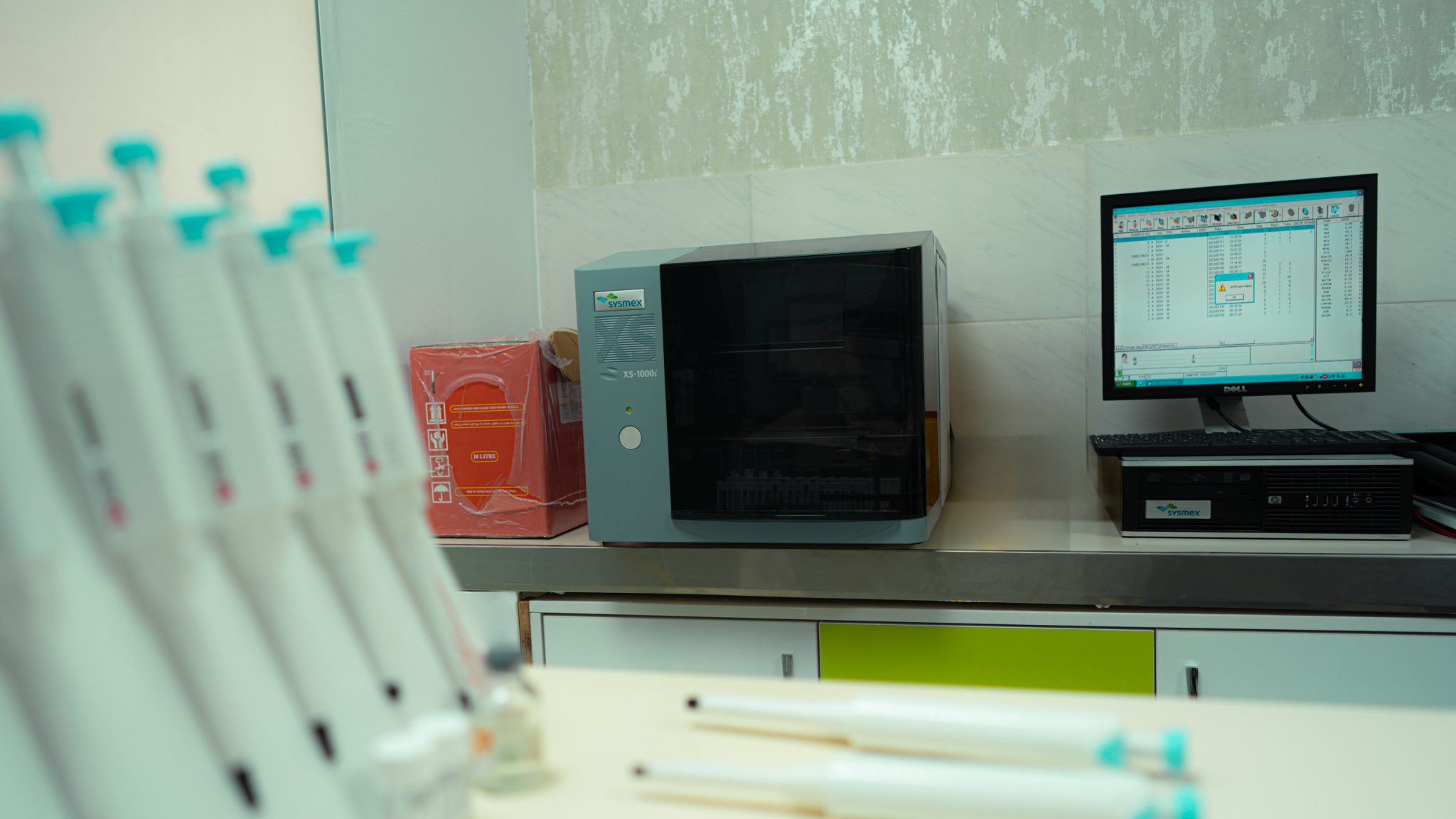 معرفی آزمایشگاه پاتوبیولوژی | آزمایشگاه ژنتیک و پاتوبیولوژی ژنوسل